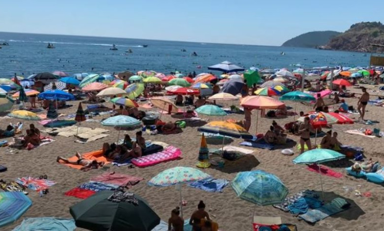 BEOGRADSKI MEDIJI: Srpske turiste napao i vrijeđao zakupac plaže u ... BEOGRADSKI MEDIJI: Srpske turiste napao i vrijeđao zakupac plaže u ...
