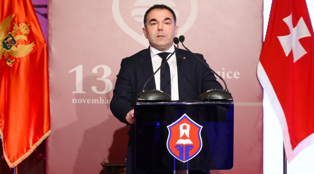 Đurašković pisao Daniloviću: Proces reakreditacije FCJK učinite potpuno ...